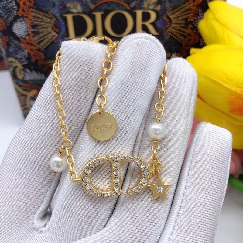 Top match Christian Dior Bracelets