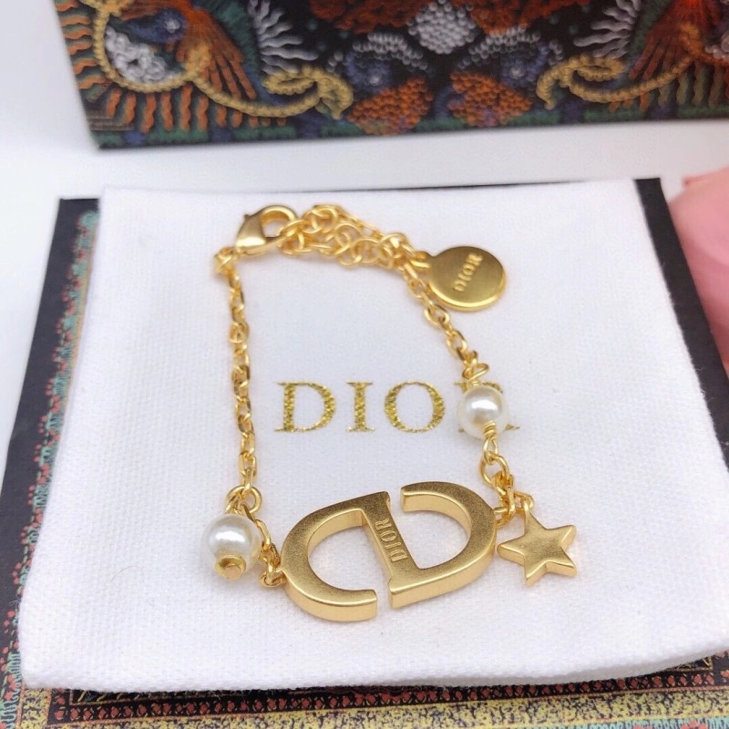 Top match Christian Dior Bracelets
