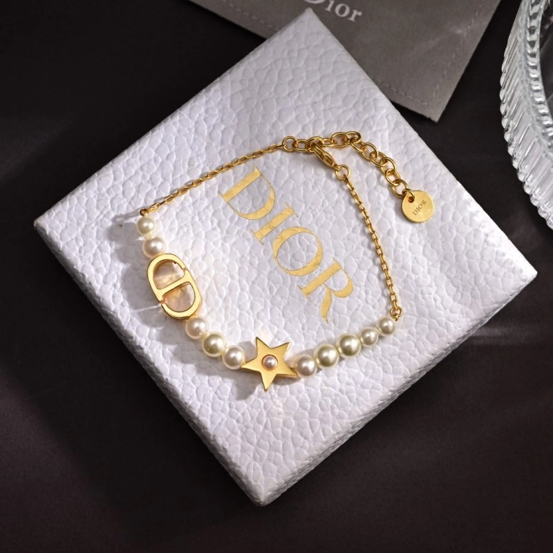 Top mirror Christian Dior Bracelets