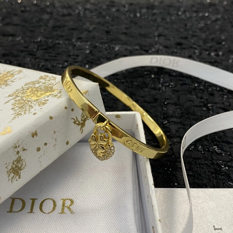 1:1 copy Christian Dior Bracelets