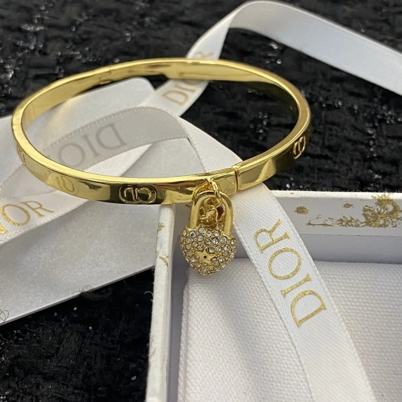 1:1 copy Christian Dior Bracelets