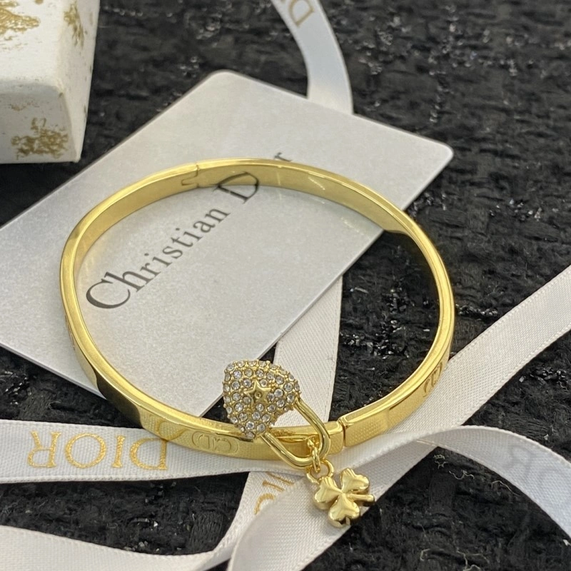 1:1 copy Christian Dior Bracelets