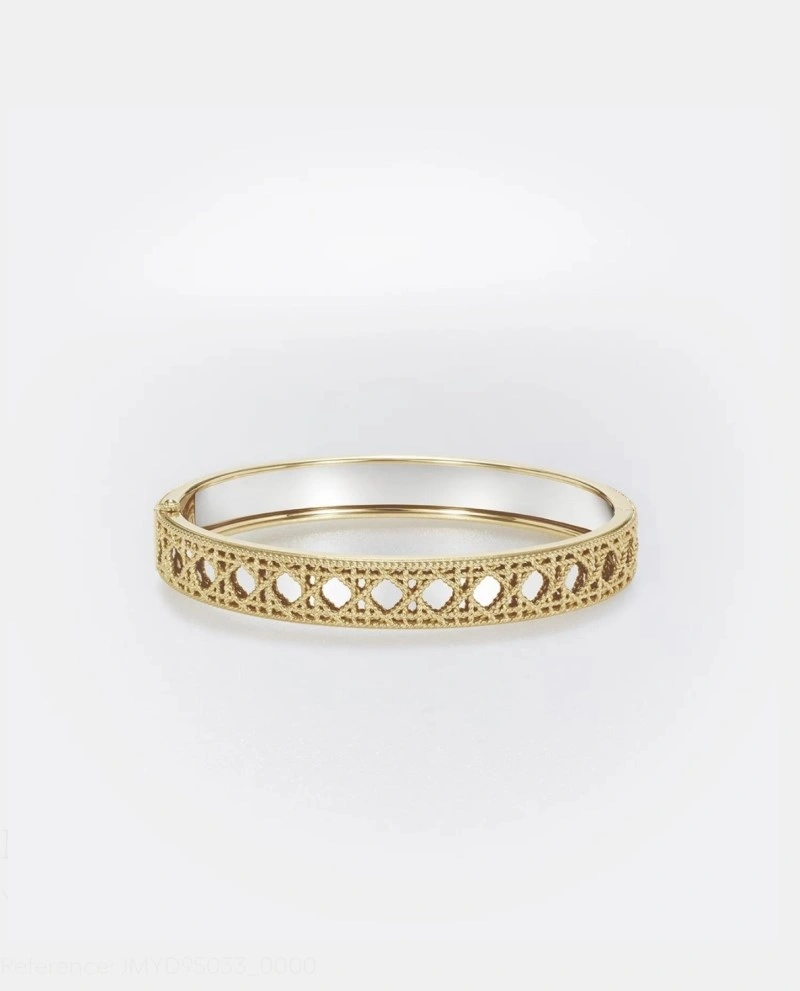 Accurate model Christian Dior Bracelets