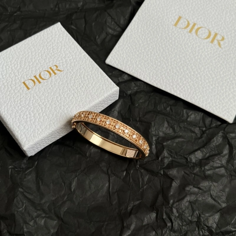 Top mirror Christian Dior Bracelets