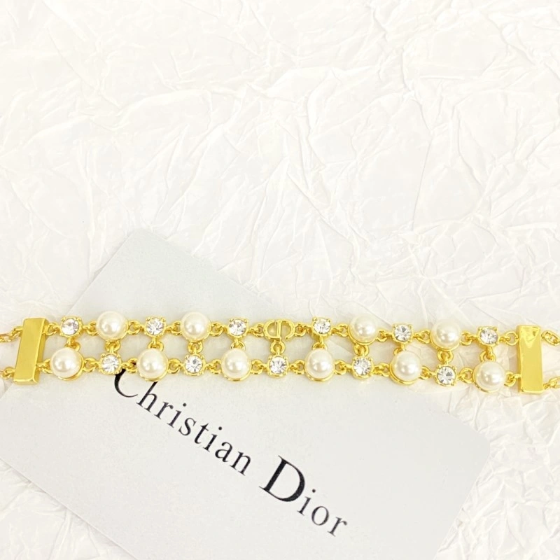 Low-cost Christian Dior Bracelets