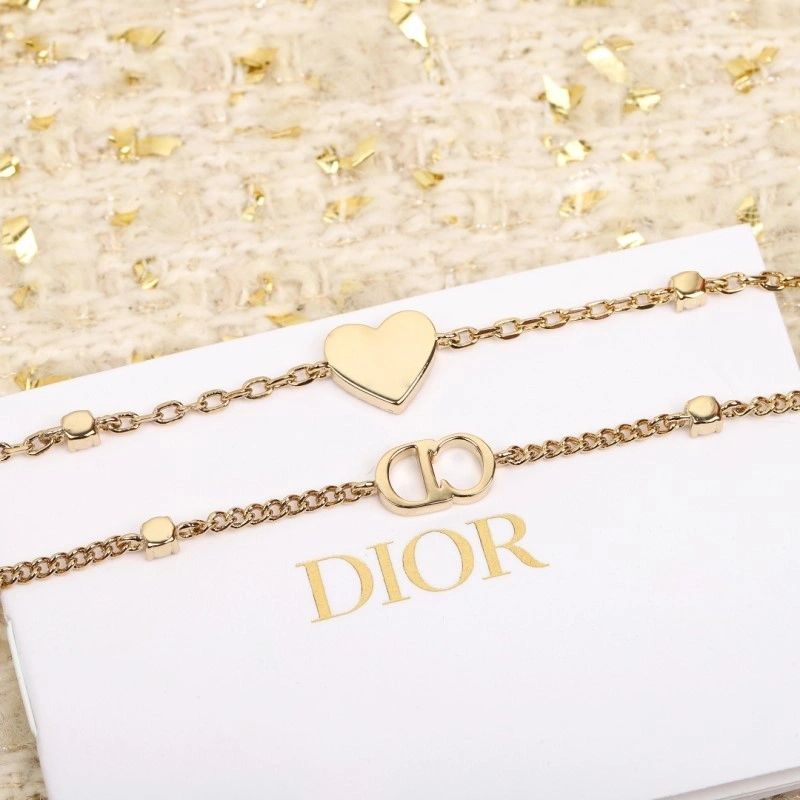 Accurate model Christian Dior Bracelets
