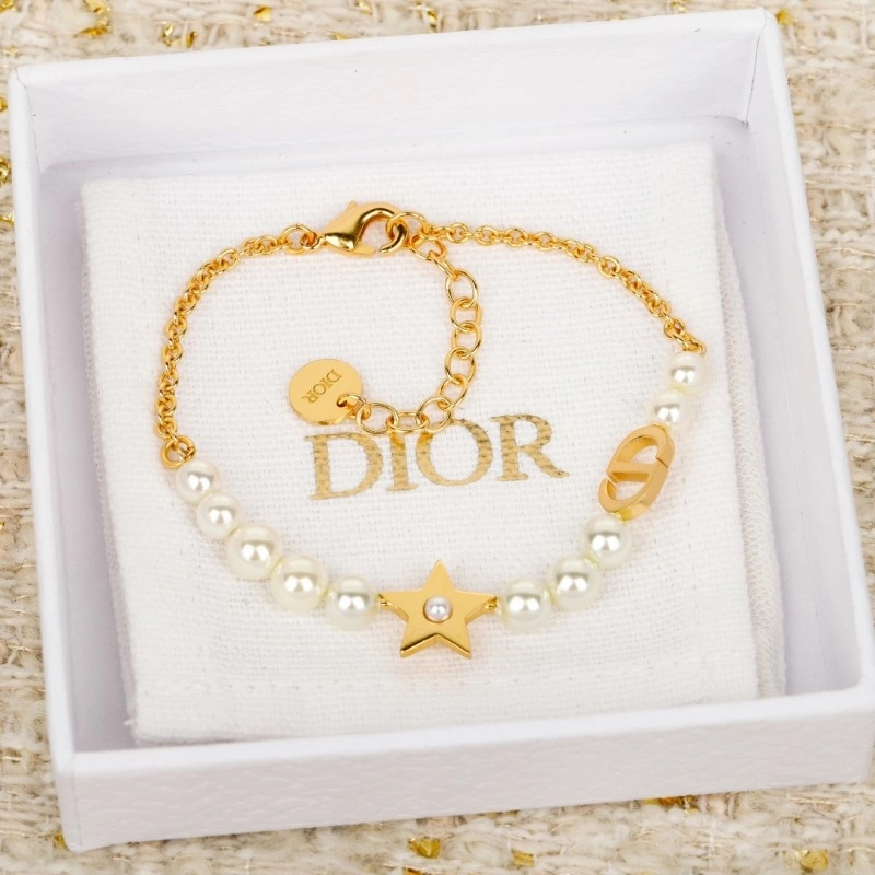 Low-cost Christian Dior Bracelets