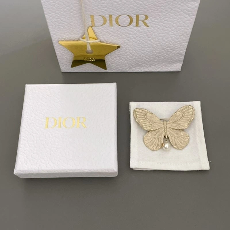 1:1 copy Christian Dior Brooches