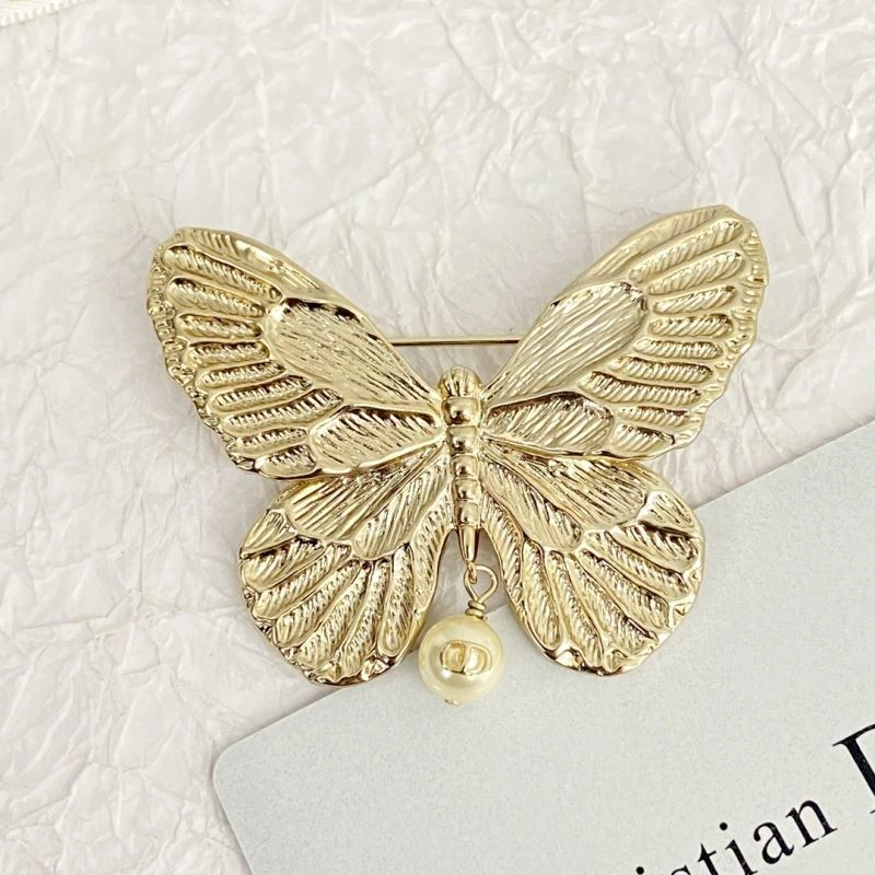 Inexpensive Christian Dior Brooches