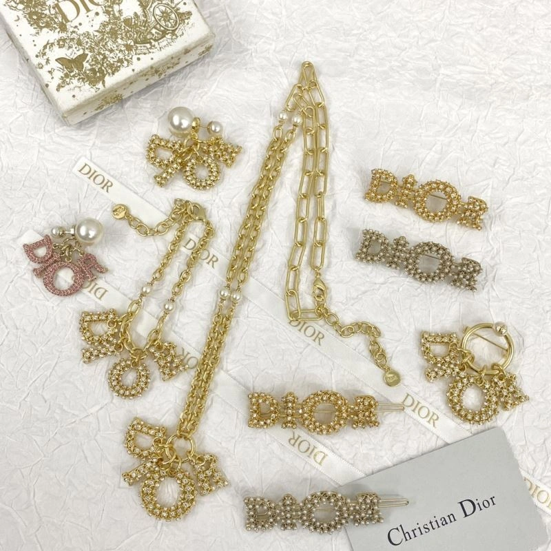 Perfect replica Christian Dior Brooches