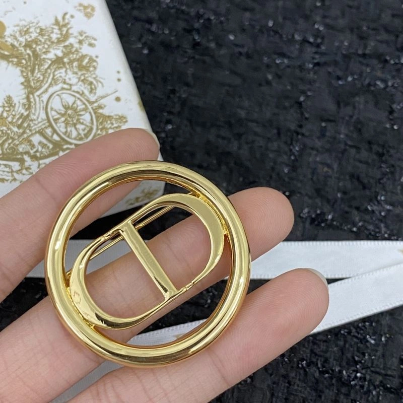 Brand-original Christian Dior Brooches
