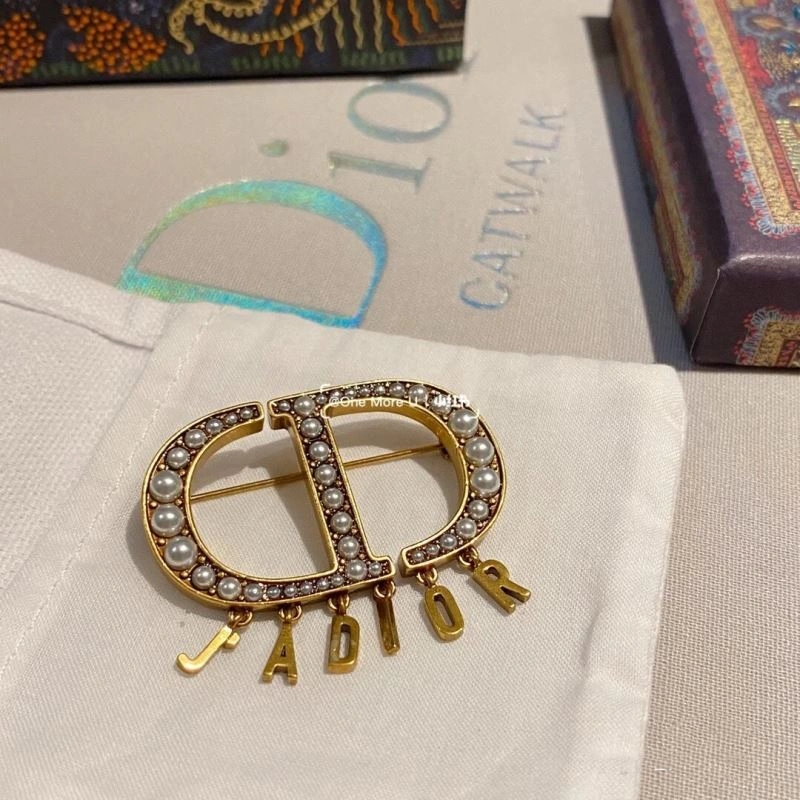 Legit Christian Dior Brooches