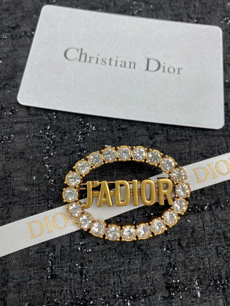 High accuracy Christian Dior Brooches