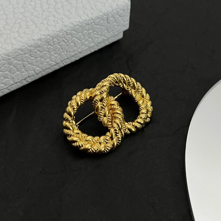 1:1 copy Christian Dior Brooches