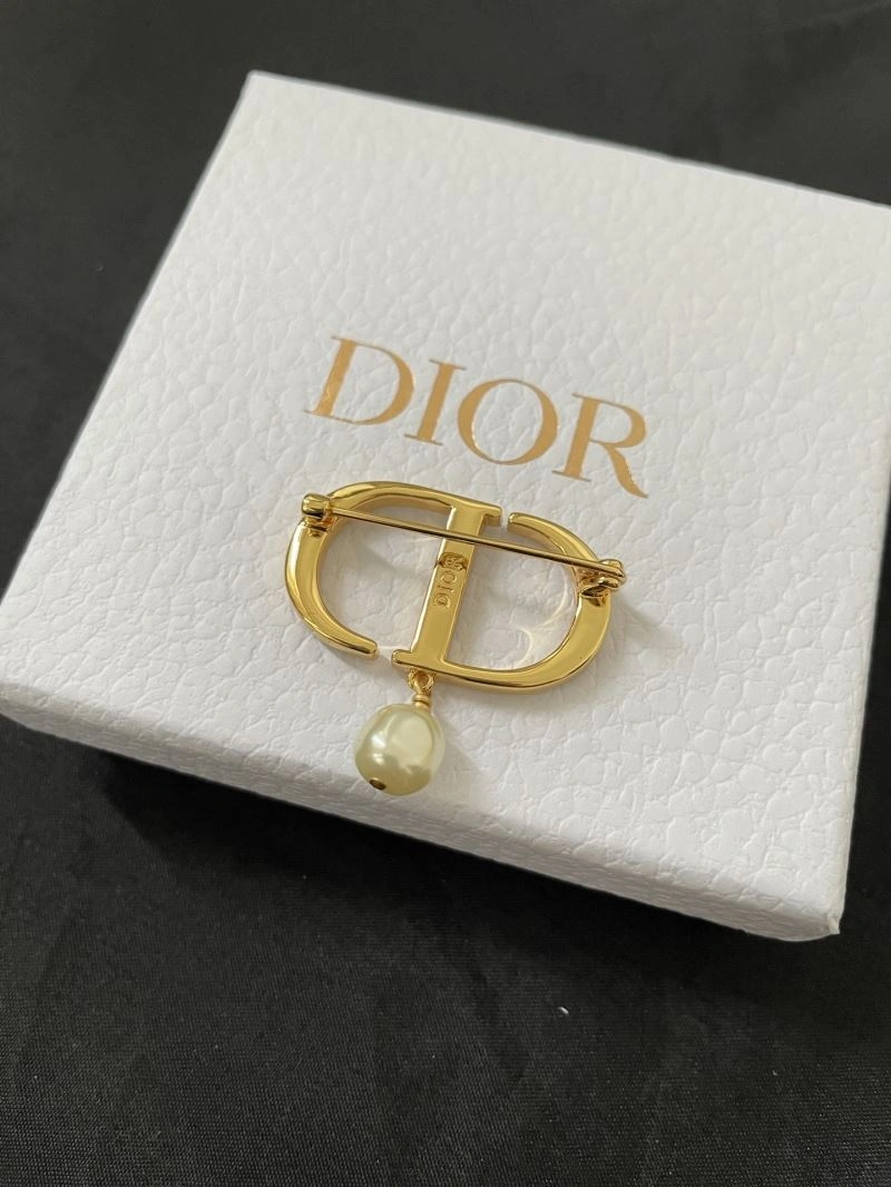 Brand-authenticated Christian Dior Brooches