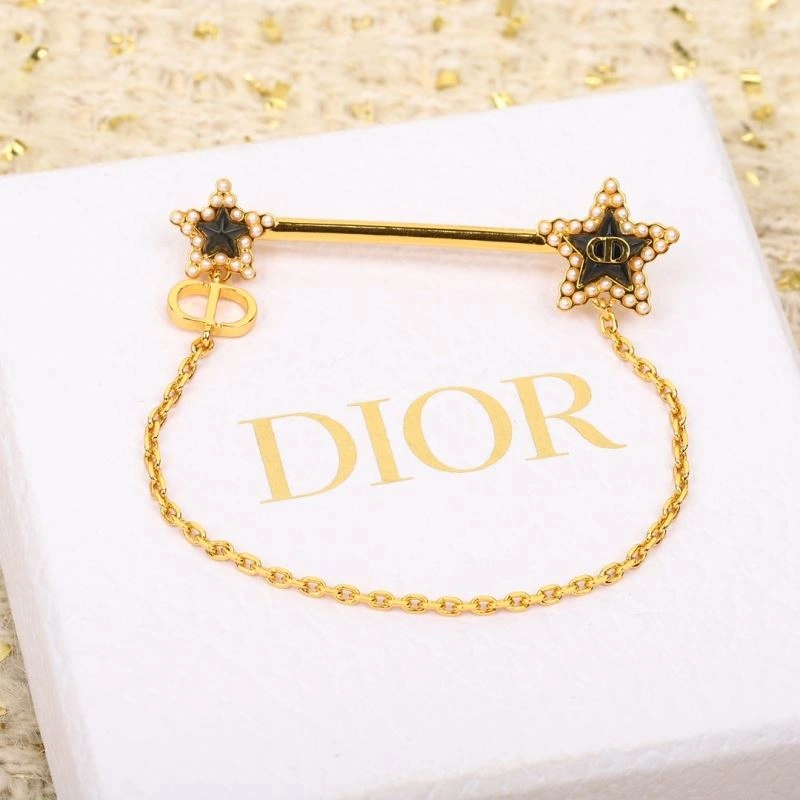 Cut-rate Christian Dior Brooches