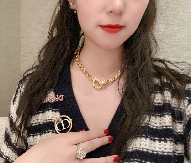 Legit Christian Dior Brooches