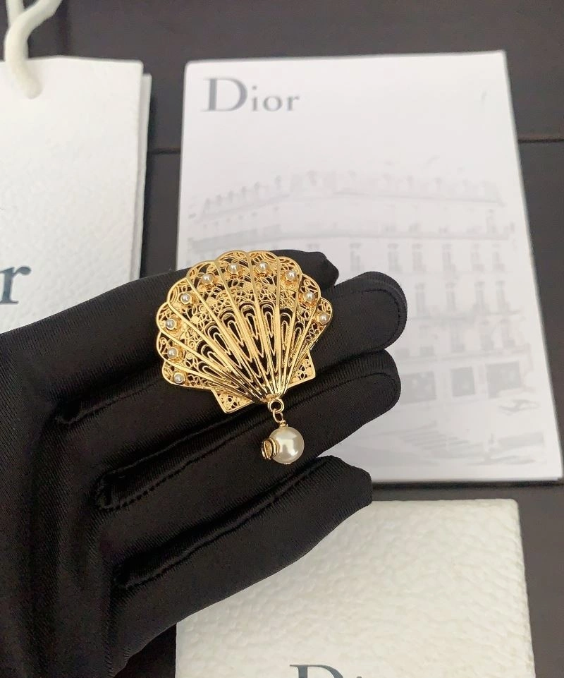Inexpensive Christian Dior Brooches