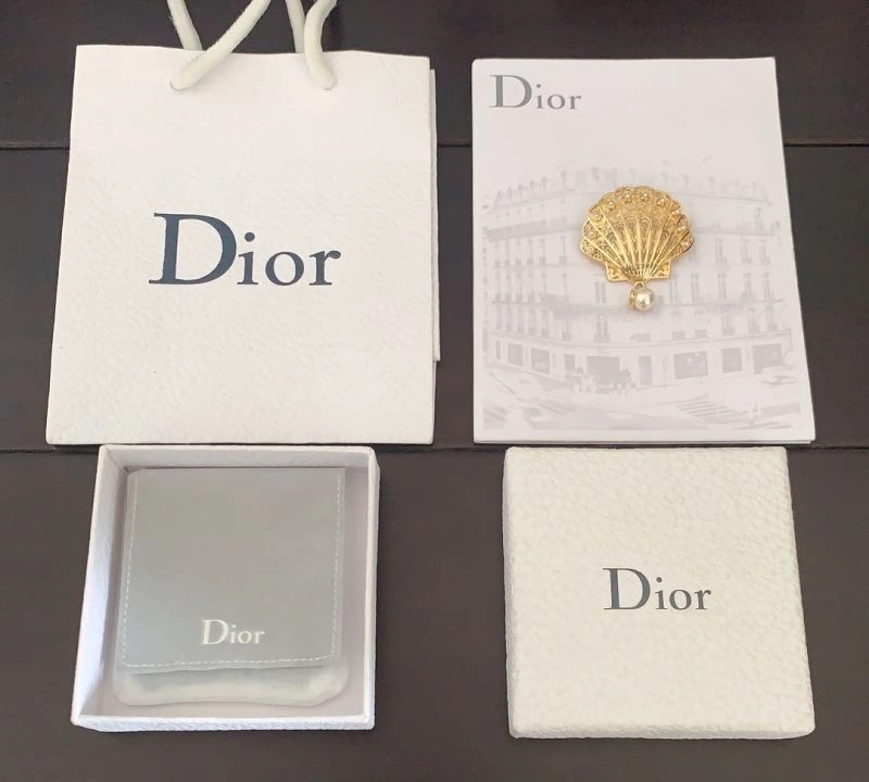 Inexpensive Christian Dior Brooches