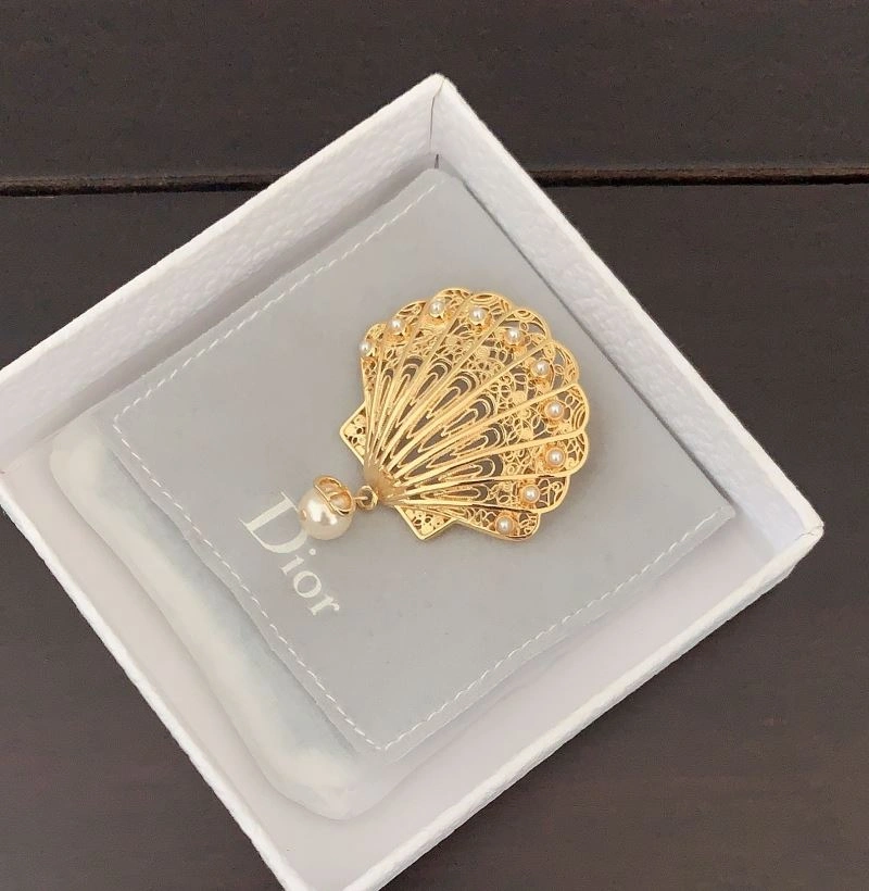 Inexpensive Christian Dior Brooches