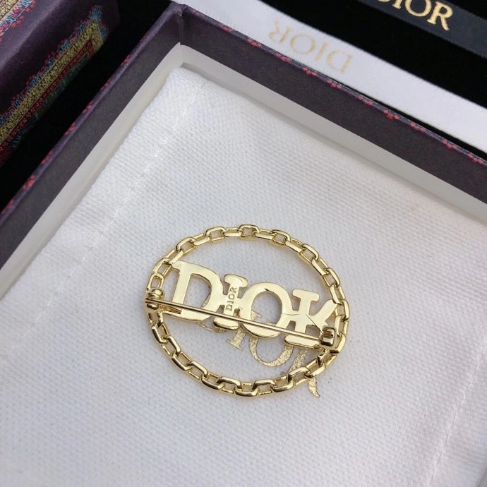 High accuracy Christian Dior Brooches