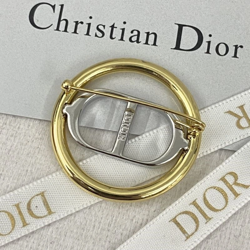 Inexpensive Christian Dior Brooches