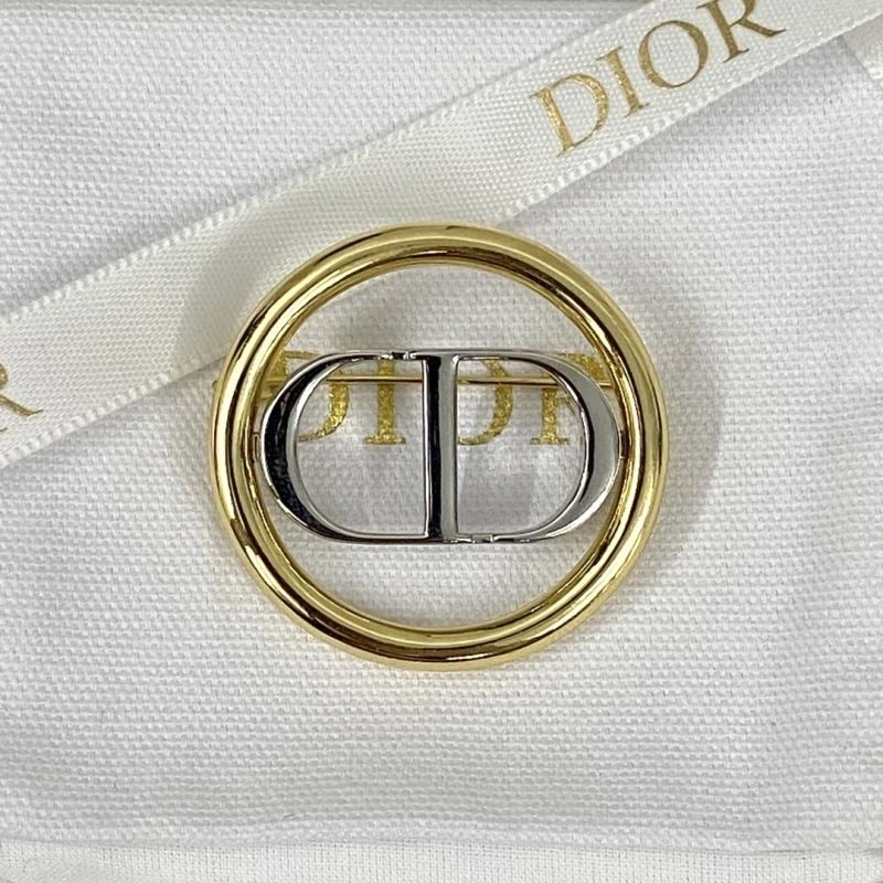 Inexpensive Christian Dior Brooches