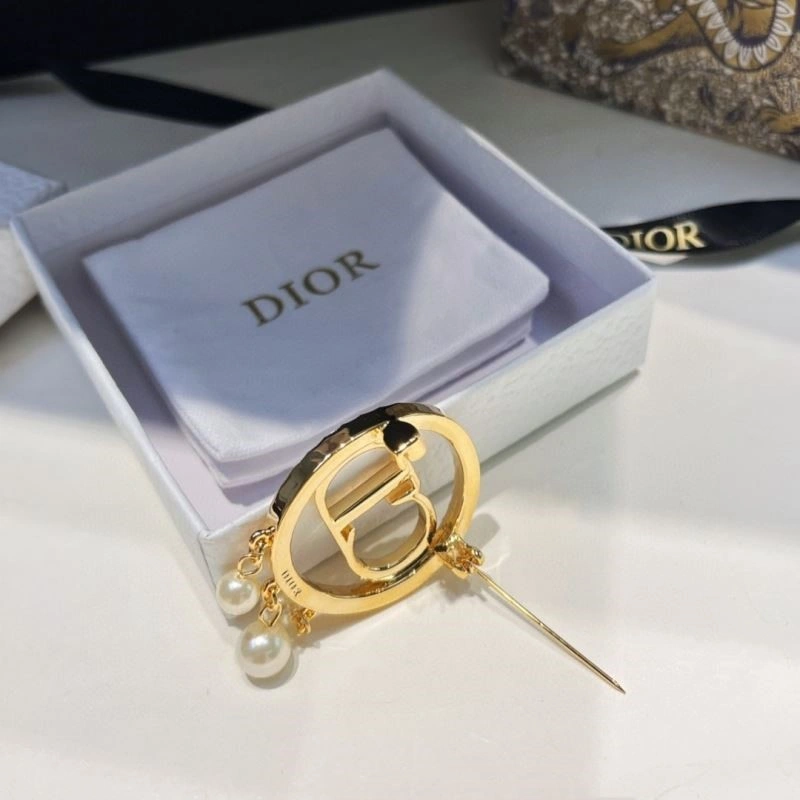 Precise copy Christian Dior Brooches