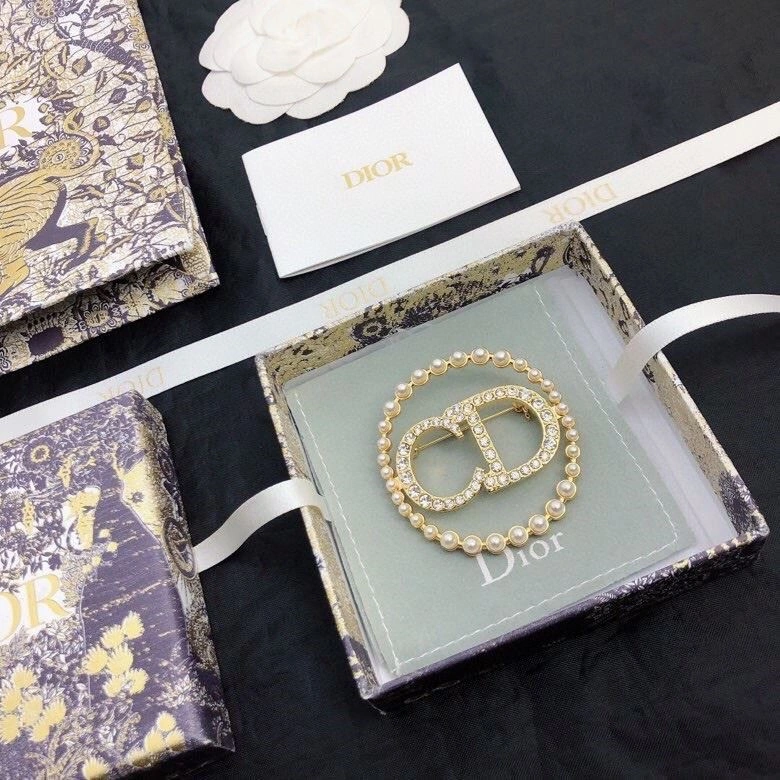 Inexpensive Christian Dior Brooches