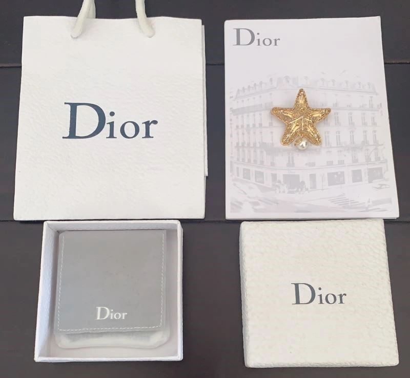 Inexpensive Christian Dior Brooches