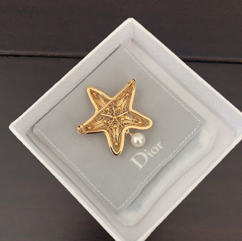 Inexpensive Christian Dior Brooches