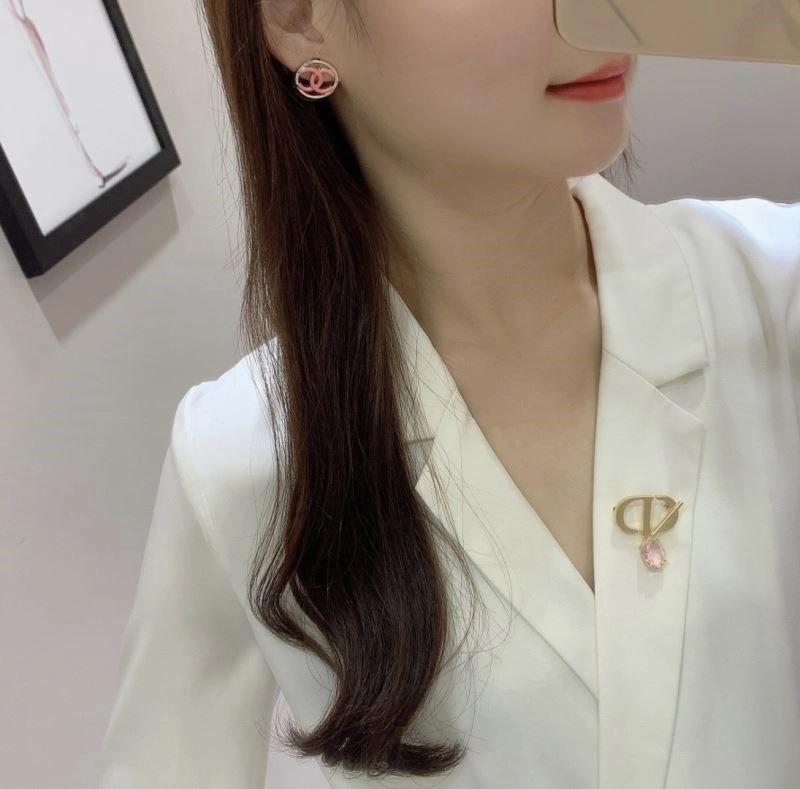 Indistinguishable Christian Dior Brooches