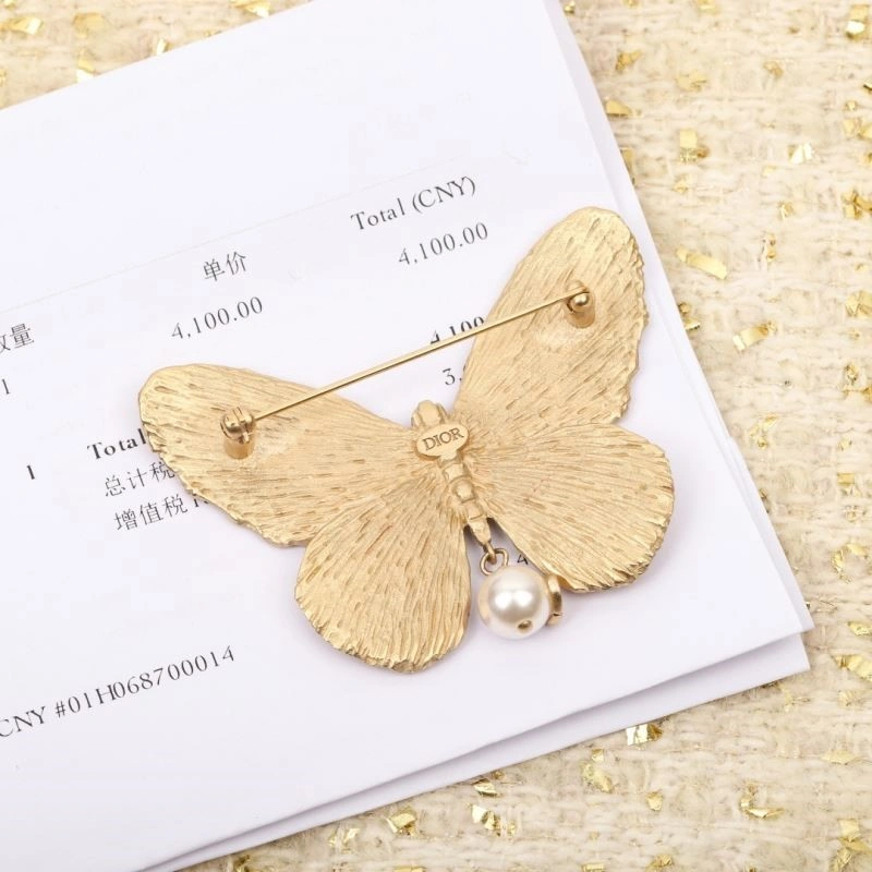 Legit Christian Dior Brooches