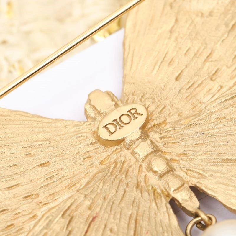 Legit Christian Dior Brooches