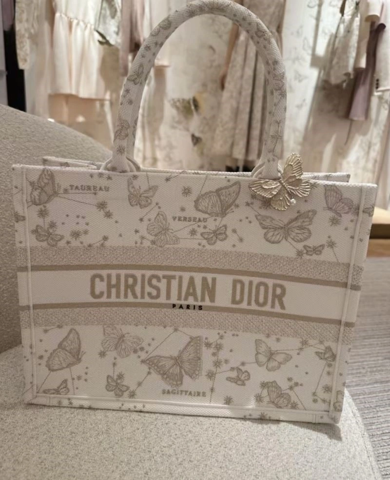 Legit Christian Dior Brooches