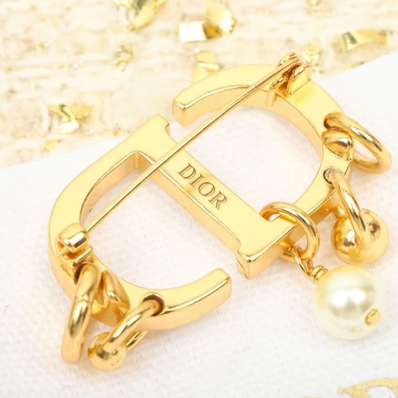 Reasonably priced Christian Dior Brooches