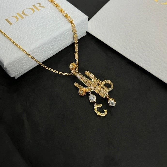 Mirror quality Christian Dior Brooches
