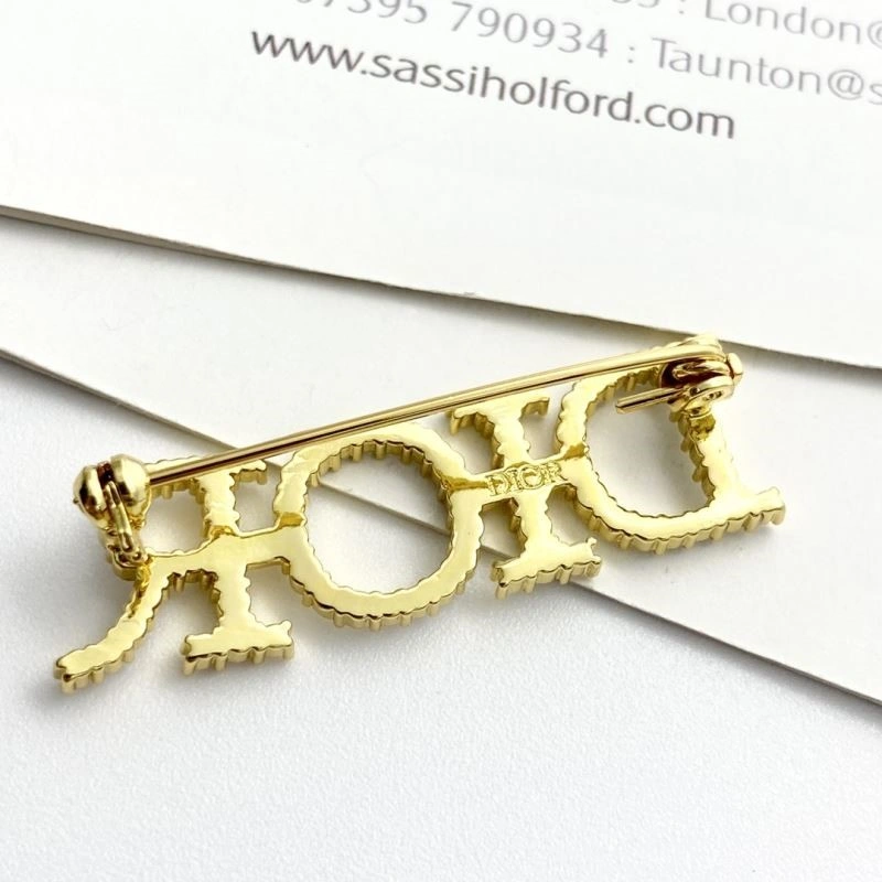 Brand-original Christian Dior Brooches