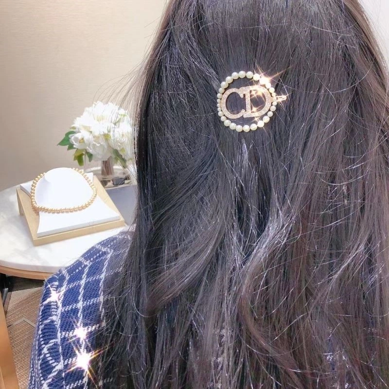 Official Christian Dior Brooches
