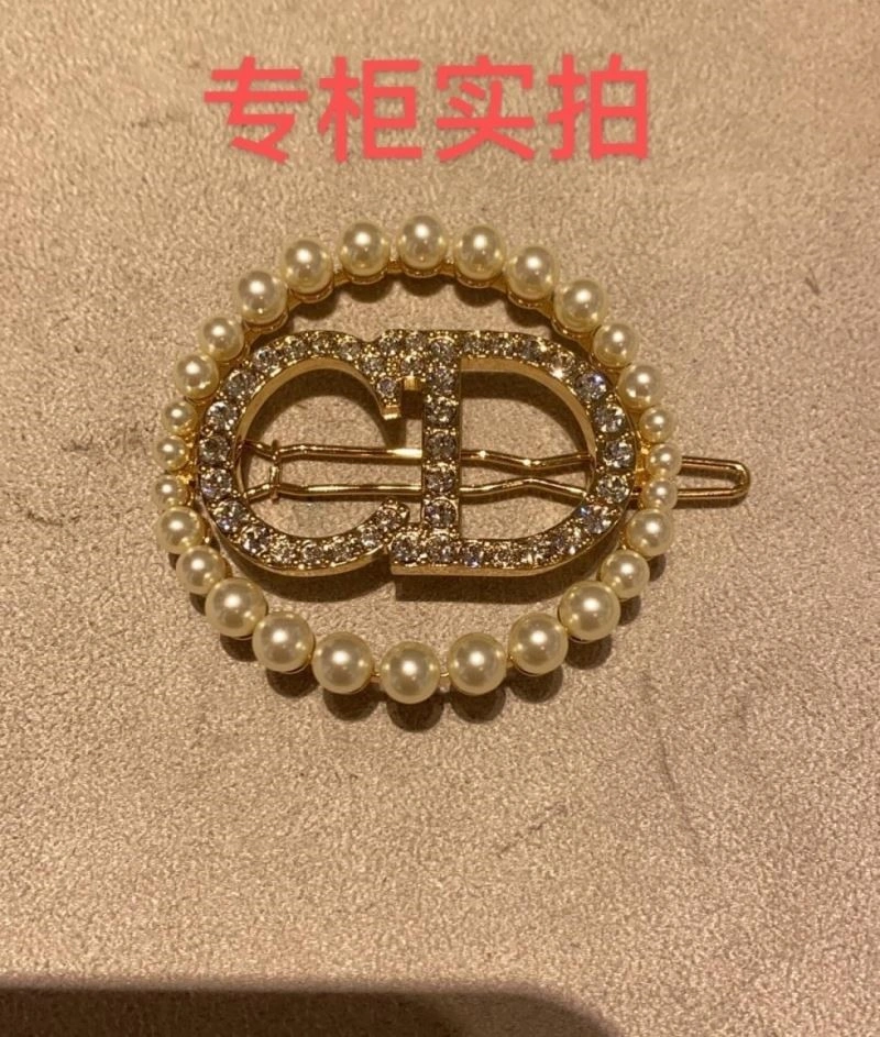 Official Christian Dior Brooches