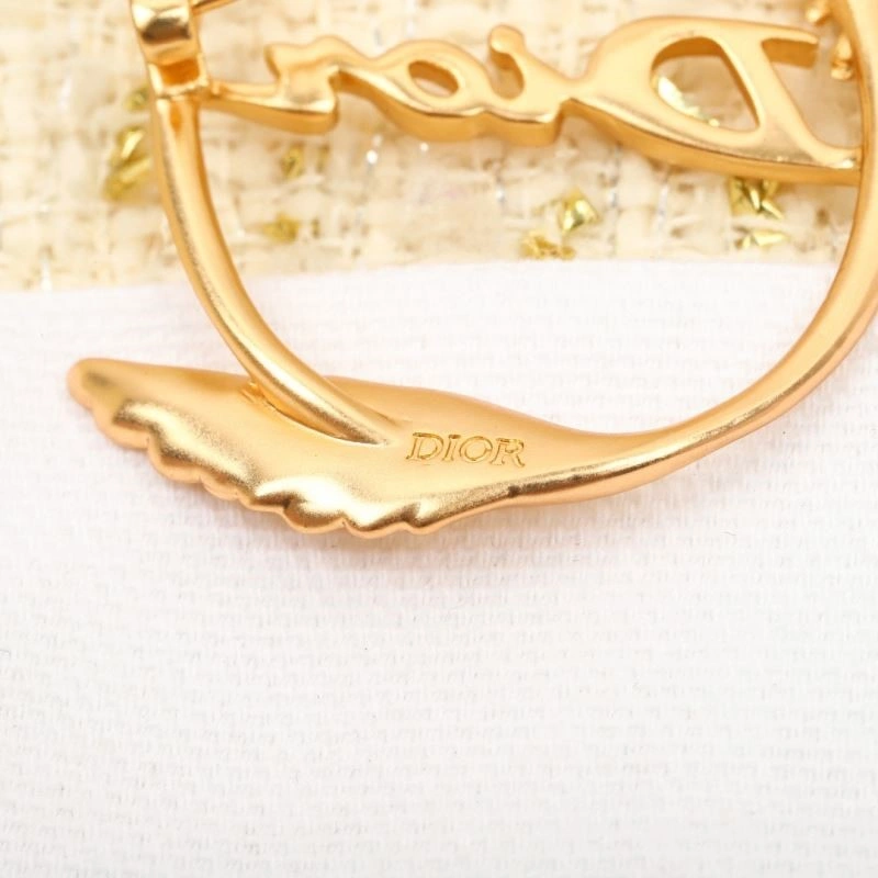 Official Christian Dior Brooches