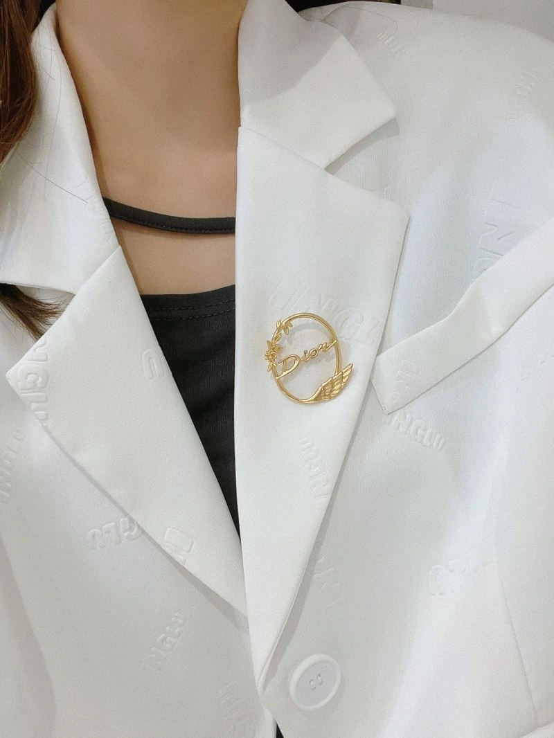 Official Christian Dior Brooches