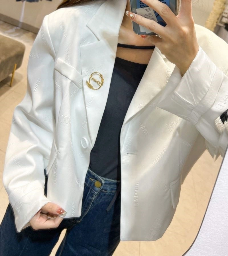 Official Christian Dior Brooches