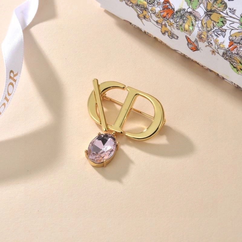 Economical Christian Dior Brooches