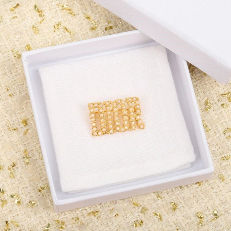 Inexpensive Christian Dior Brooches
