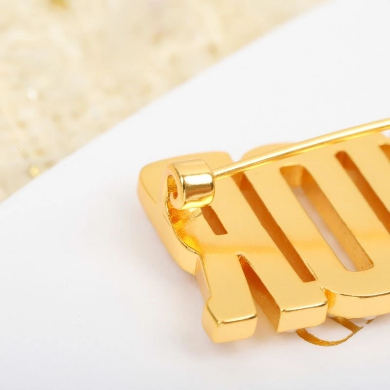 Inexpensive Christian Dior Brooches