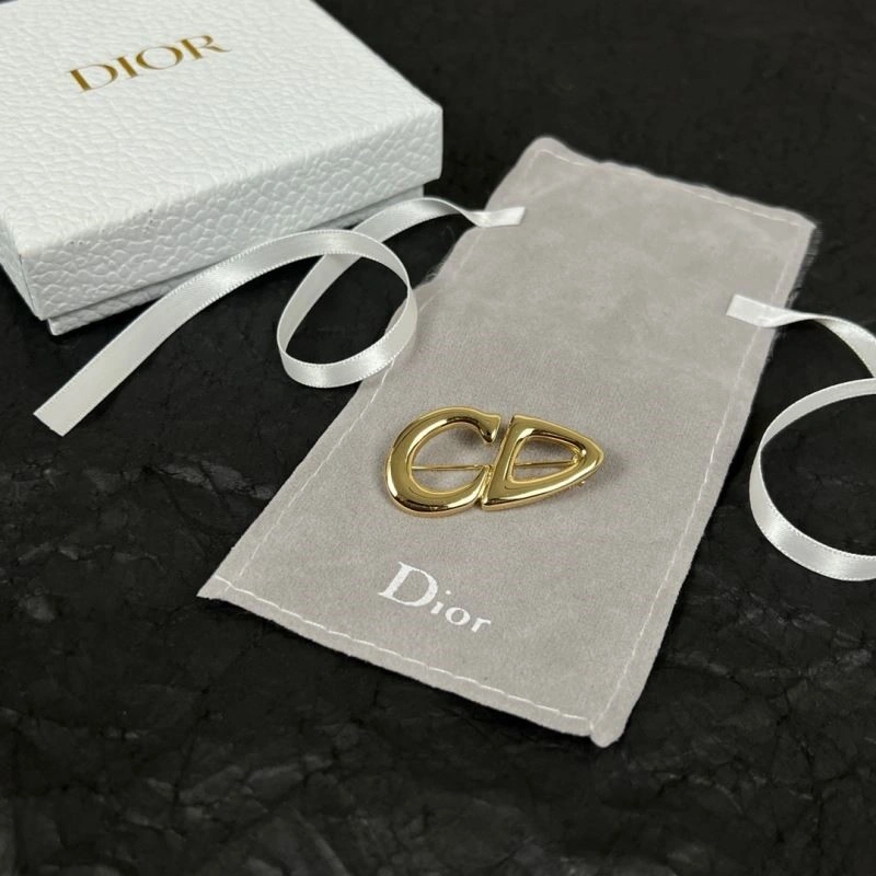 Christian Dior Brooches