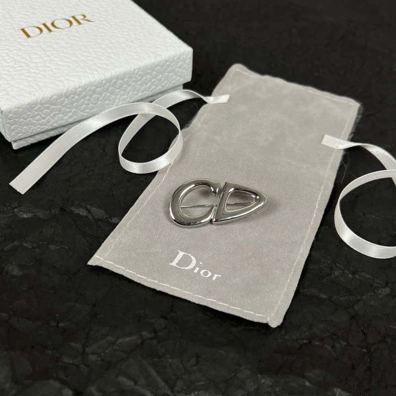 Christian Dior Brooches