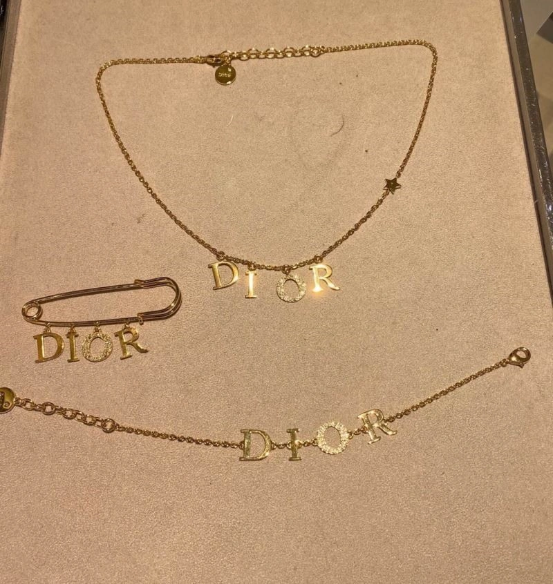 Value-priced Christian Dior Brooches
