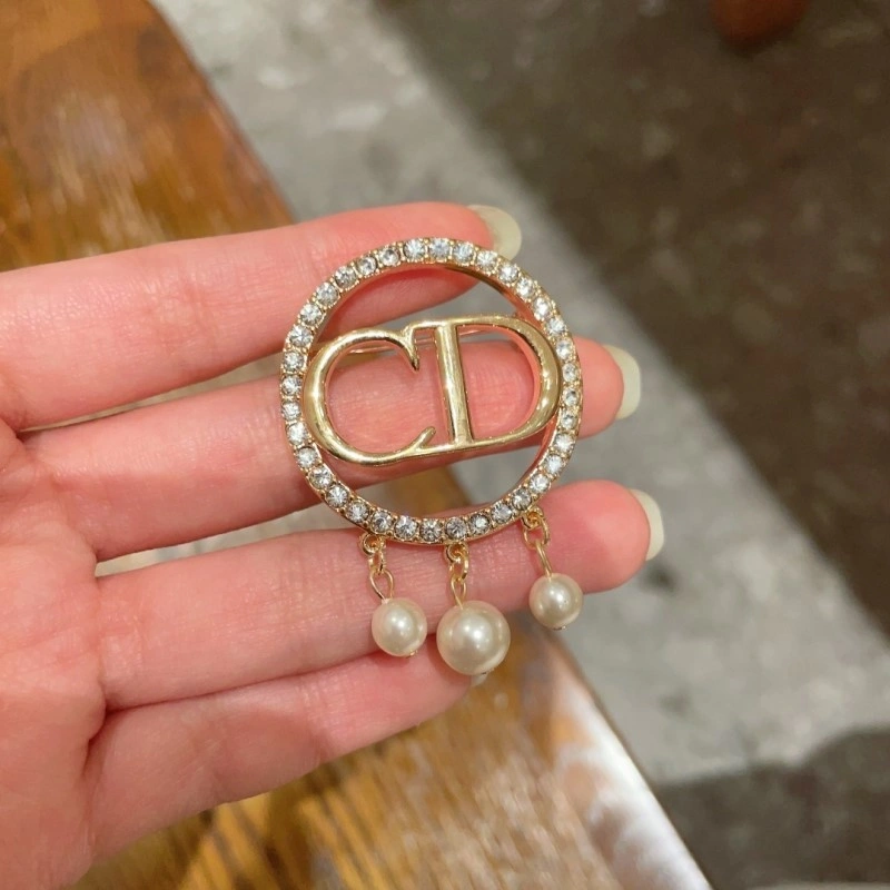 Inexpensive Christian Dior Brooches